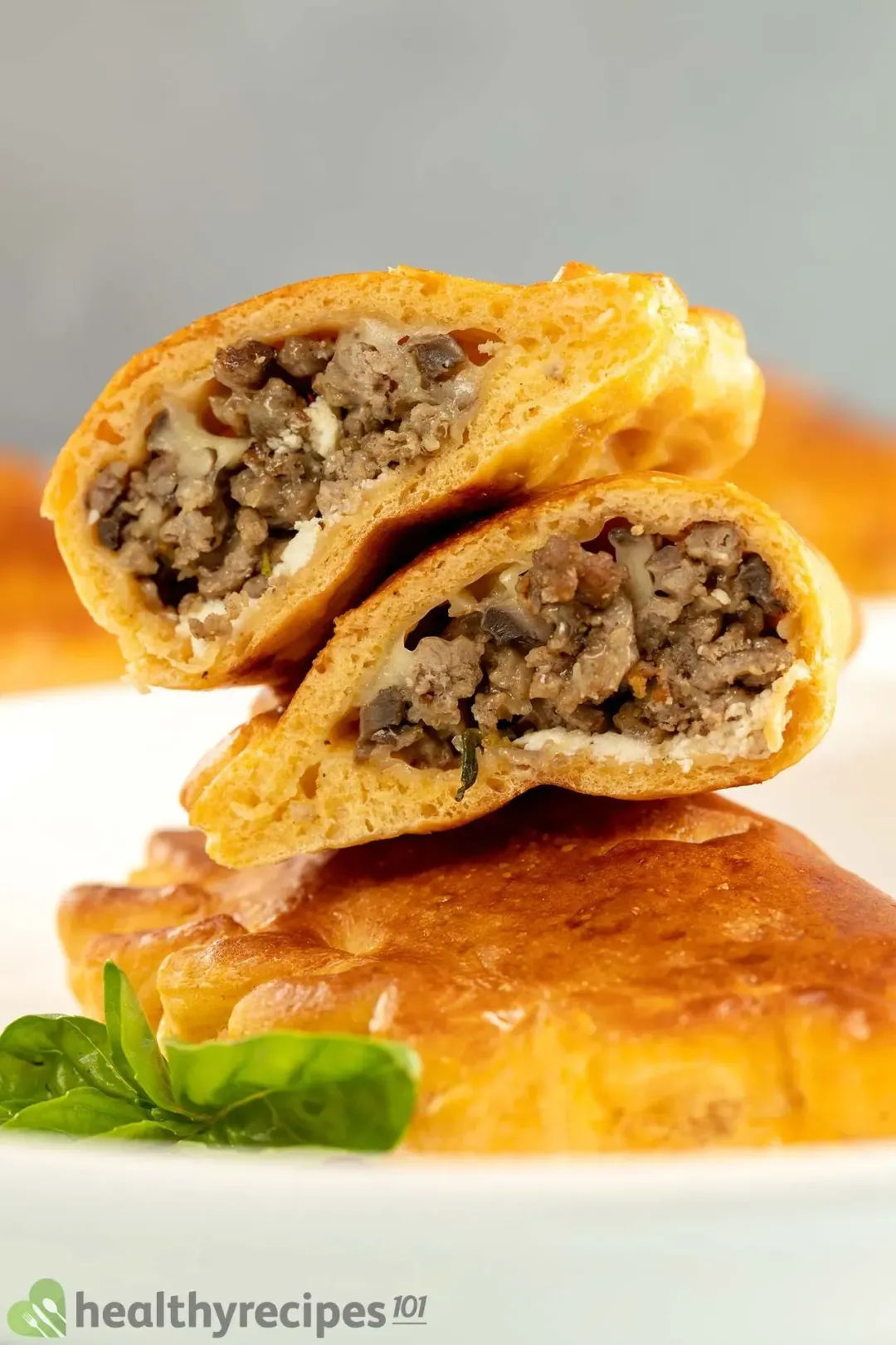 Calzone Recipe: Beef-Mushroom Calzone & Marinara Sauce