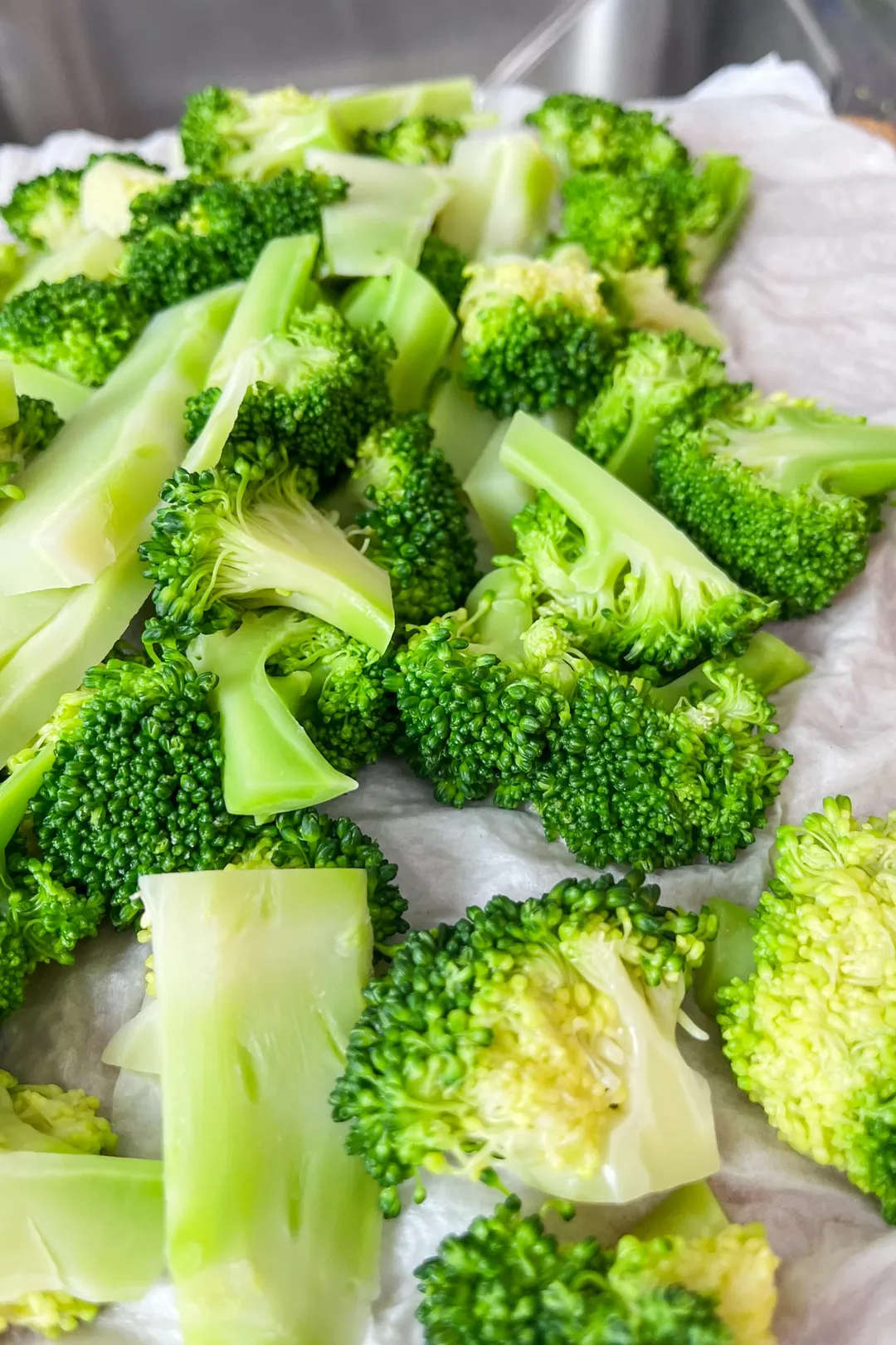 How to Cut Broccoli