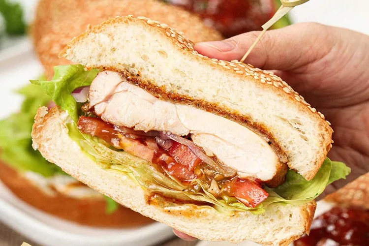 Buffalo Chicken Sandwich Recipe: A New York Diner Experience