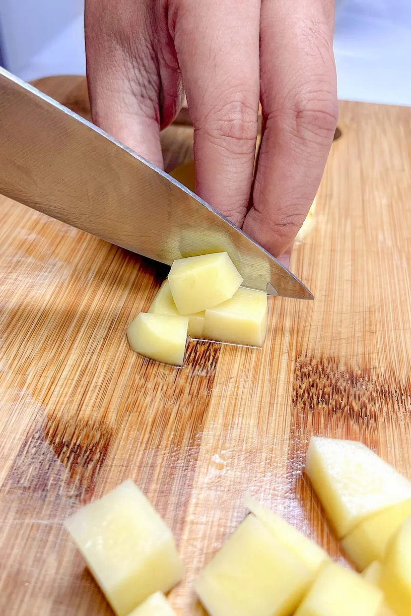 How To Cut Potatoes: Fries, Wedges, Slices, Thin Slices and Cubes