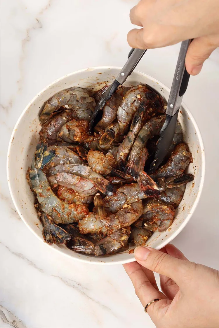 How Long to Boil Shrimp: From How to Clean and Cook to Perfection
