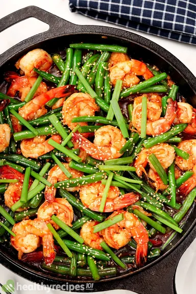 Hunan Shrimp Recipe: Saucy Shrimp and Green Beans Sauté