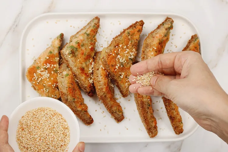 Shrimp Toast Recipe: The Chinese Tea-Time Favorite