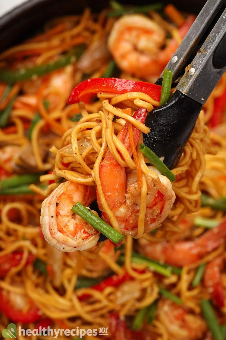 Shrimp Lo Mein Recipe: Loaded With Characteristic Chinese Flavors